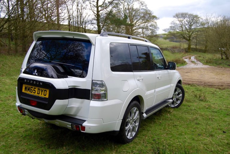 Mitsubishi Shogun SG5 Review - Driving Torque
