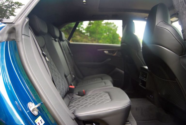 2020 Audi Q8 Vorsprung Review - Is this the most complete coupe-SUV ...