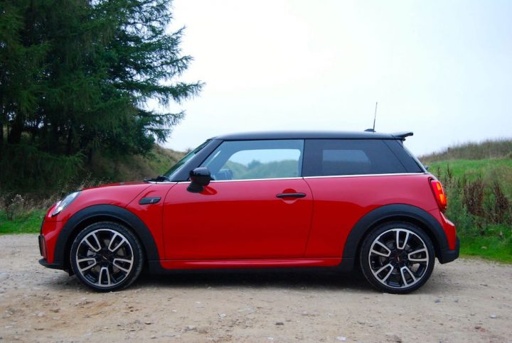 2021 MINI Cooper S Sport Review - Does the sporty 3-door Mini still ...